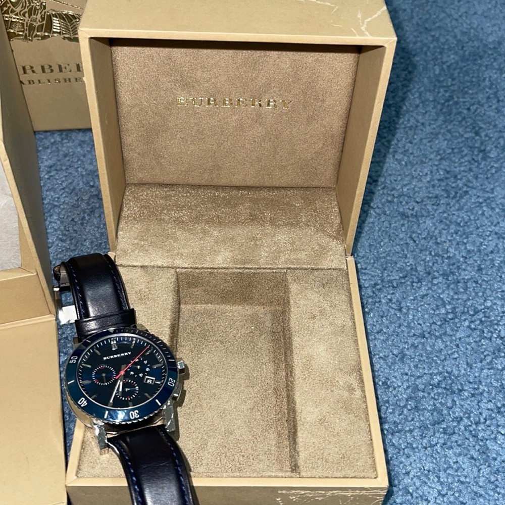 Burberry Men’s Watch - Gem